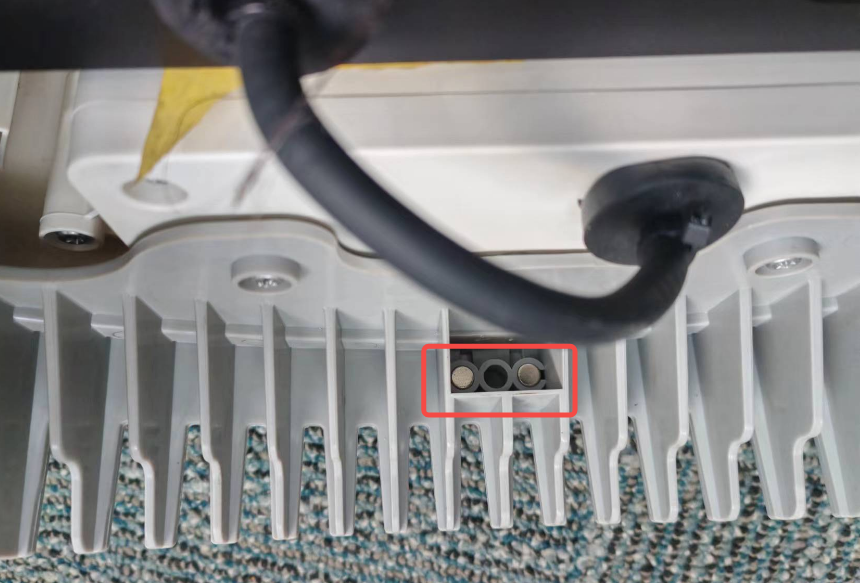 Notes on the mower being dead when removed from the dock – Novabot.lfi